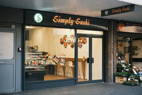 Order Online on Simply Sushi | Sushi takeaway